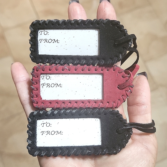 Saks Fifth Avenue | Other | Saks 5th Avenue Set Of 3 Suede Gift Tags ...